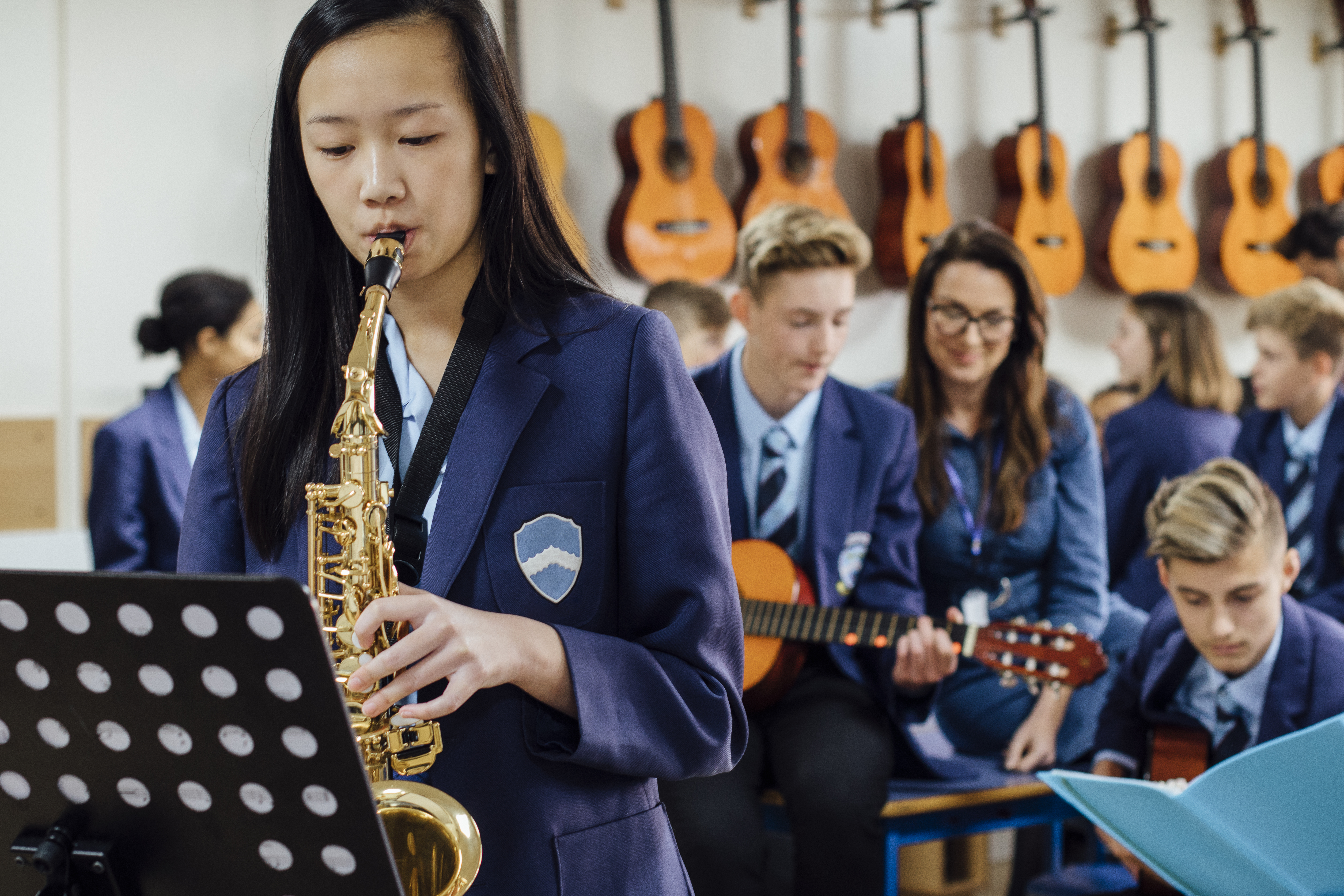 What is it Like to Teach Music in a Large International School? - ISN